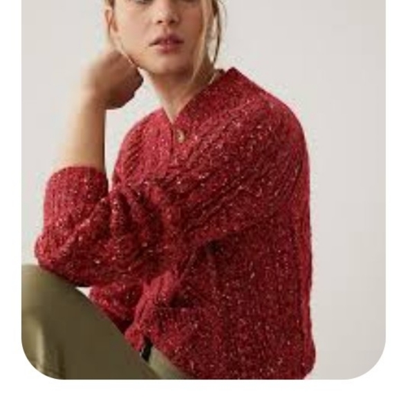 Time and Tru | Sweaters | Time And Tru Red Vneck Sweater | Poshmark